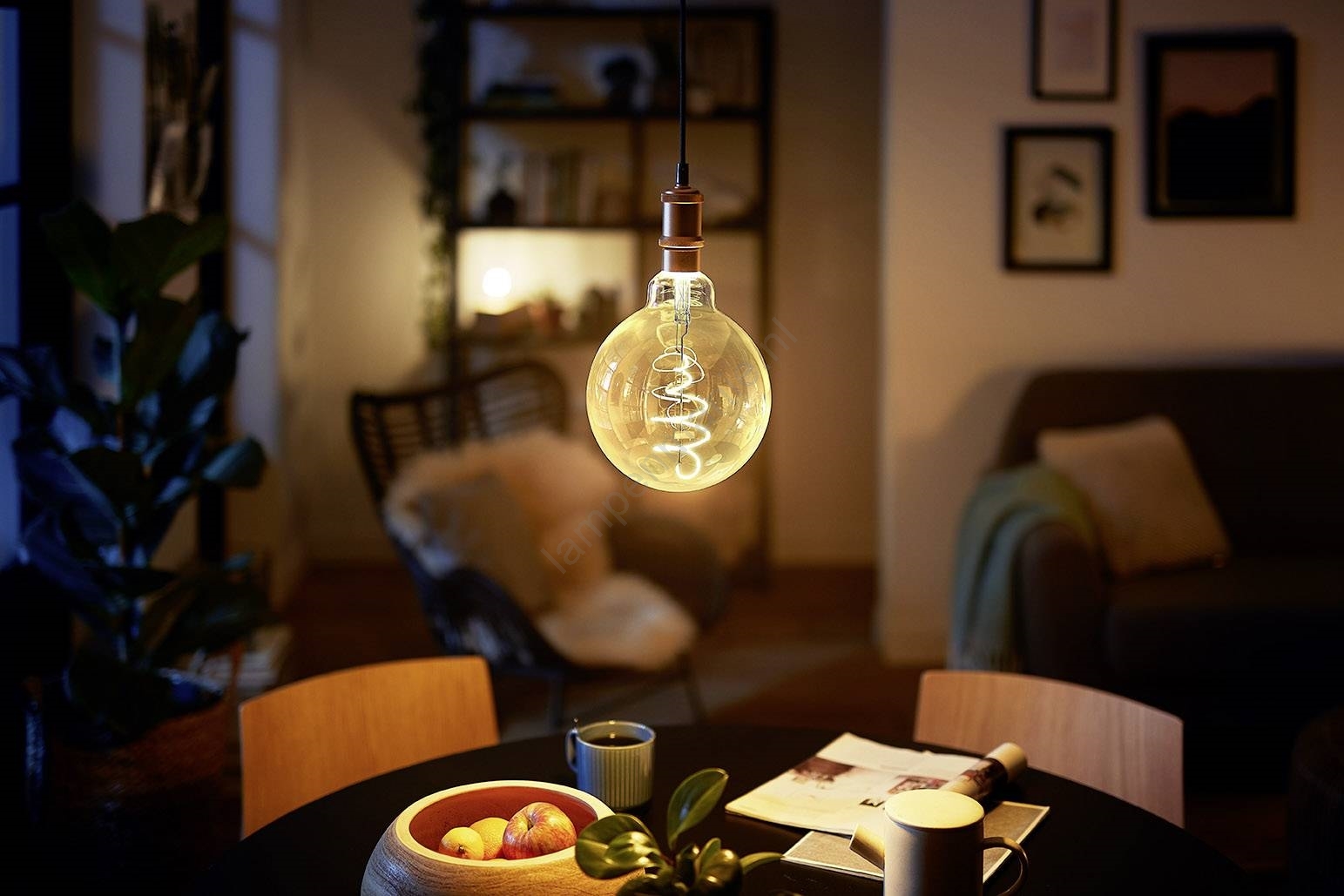 LED dimbare lamp VINTAGE Philips G200 E27/6,5W/230V 2000K | Lampenmanie